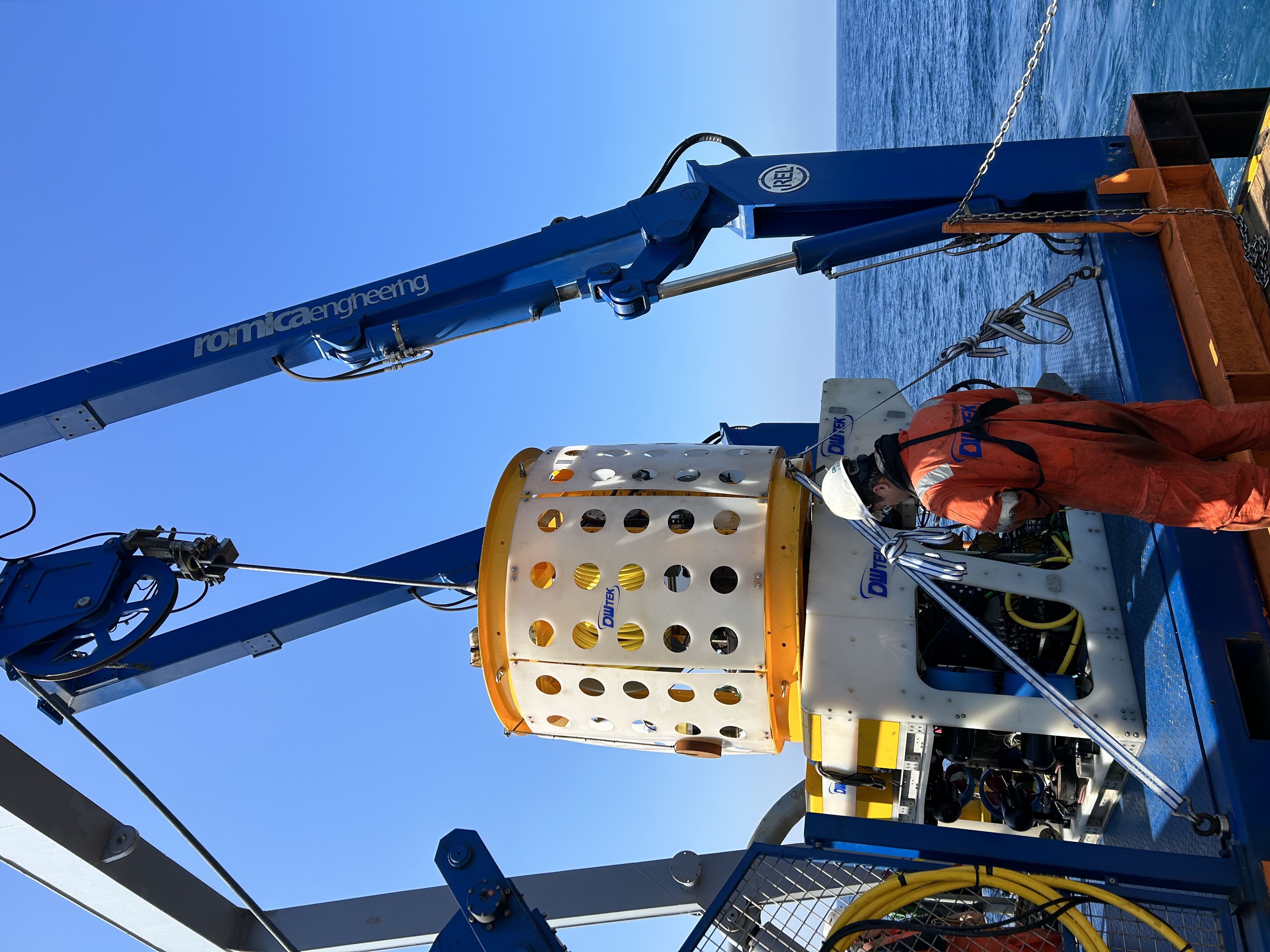 DWTEK ROV Latch & Bullet - Geo-matching