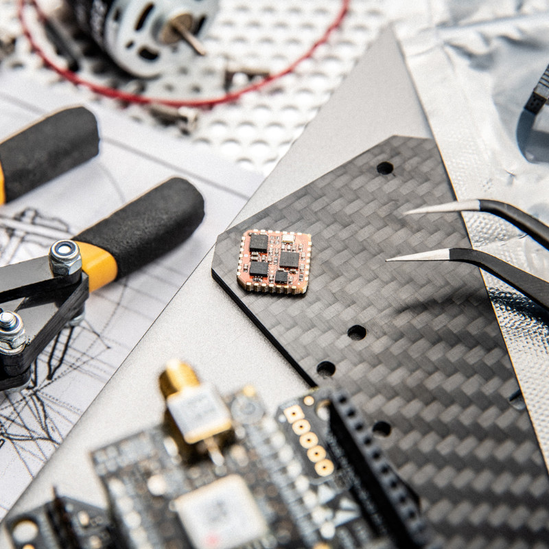 CW-15 Electric Vertical Take-off And Landing Fixed-wing Surveillance ...