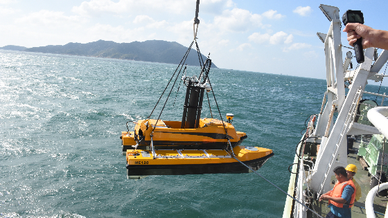 ME120 USVs Grouped Up to Survey Ocean Surface with CTD - Geo-matching