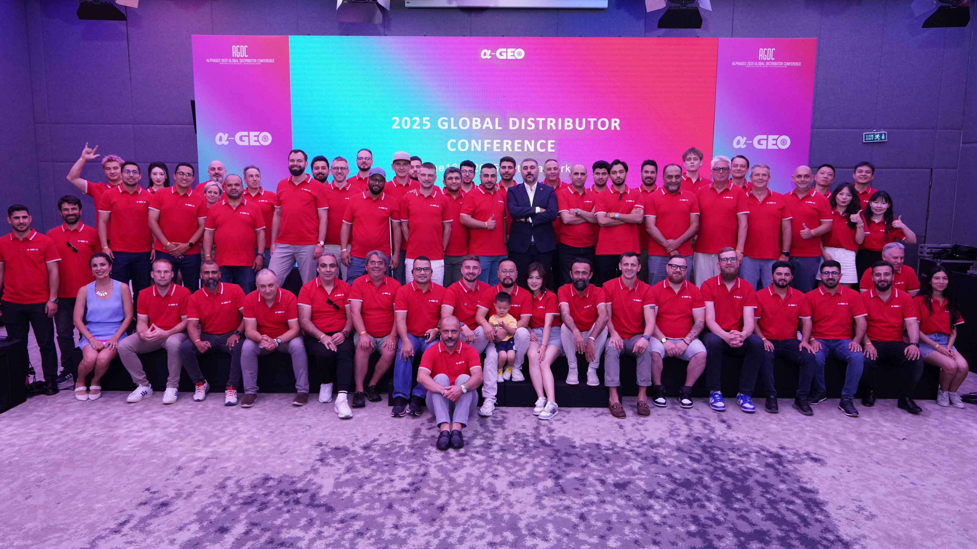 ALPHAGEO 2025 Global Distributor Conference Successfully Concluded ...