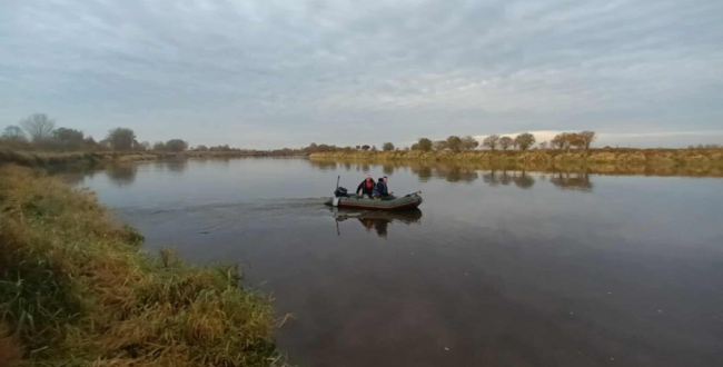 Integrating Bathymetric and Aerial Data for River Flood Risk Mapping ...