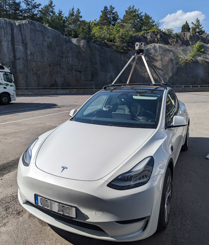 Mosaic X: Mobile Mapper for Large-Scale Photogrammetry w/o LiDAR - Geo ...