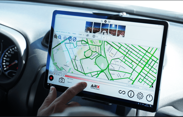 Mosaic 51: 12K 360 Camera for Mobile Mapping and Street View / Ladybug ...
