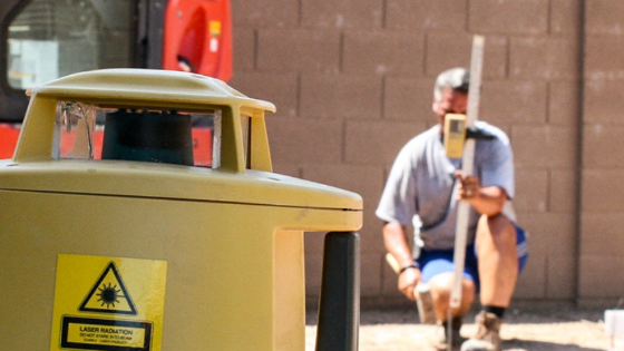 How a Rotating Laser Scanner Helps Level and Install a Pool - Geo-matching