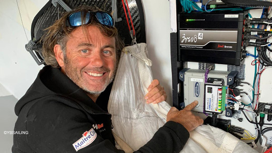 Spectra Geospatial SP90m GNSS Receiver chosen for single-handed artound ...